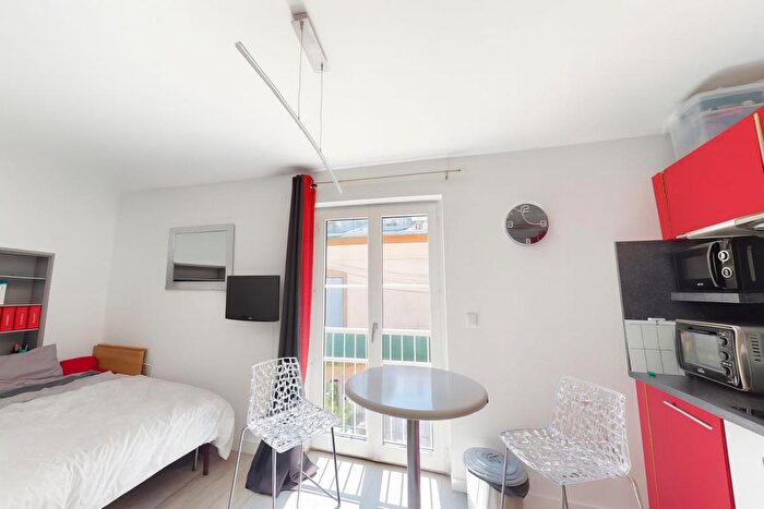 Appartement à vendre - Toulouse, Saint-Etienne - 1 pièce