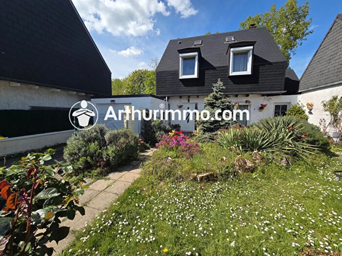 Maison 6 pièces à vendre - Savigny-le-Temple, Plessis-le-Roi