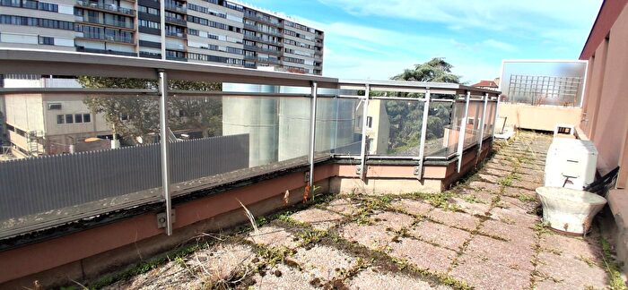 Appartement 3 pièces à vendre à Nanterre, Centre-ville