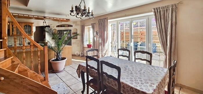 Maison à vendre - Giromagny - 5 pièces - 3 chambres