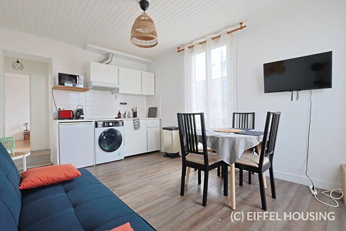 Appartement à louer - Jardin de Reuilly, Paris ème arrondissement - 2 pièces - 1 chambre