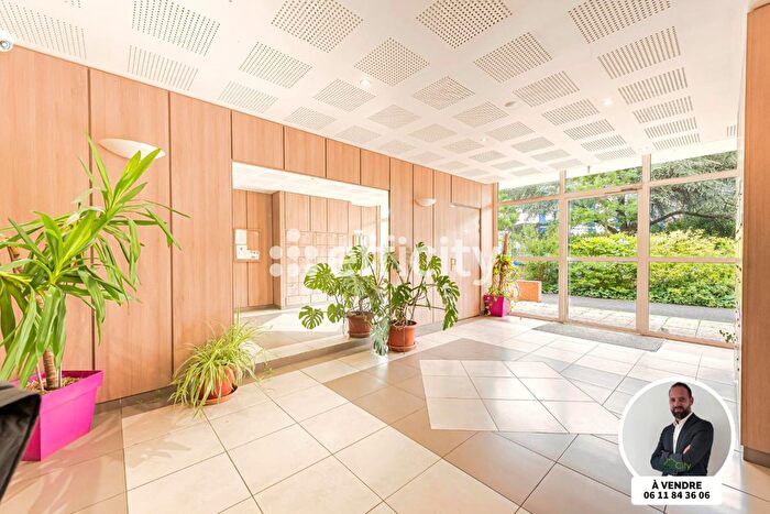 Orly, Pierre au Prêtre - Appartement 2 pièces à vendre