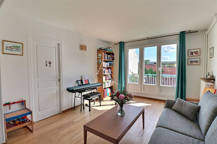 Appartement 4 pièces à Maisons-Laffitte, Est, à vendre
