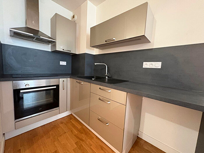 Appartement à louer - Meung-sur-Loire - 1 pièce