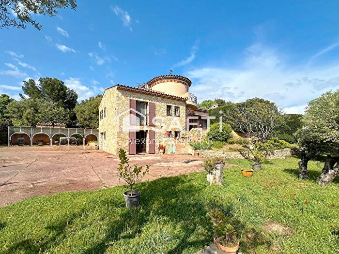 Maison à vendre - Ollioules, Saint-Roch, Campourri, Montauban, Piedardant - 6 pièces - 3 chambres