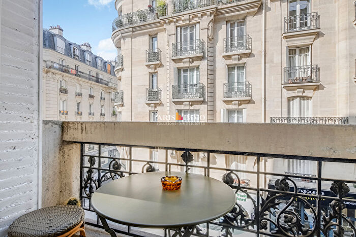 Appartement 2 pièces à Paris 18ème, Grandes Carrières, Clichy, à vendre