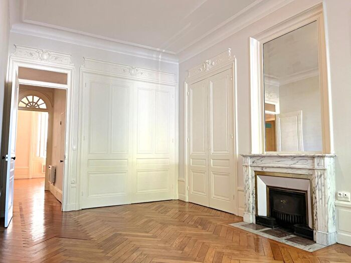 Lyon 1er, Ouest des Pentes : Appartement 5 pièces à louer