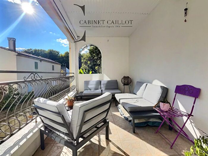 Maison 8 pièces à vendre - Saintes, Centre-ville