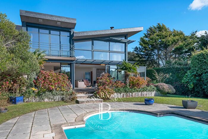 Maison à vendre - Batz-sur-Mer - 5 pièces - 4 chambres