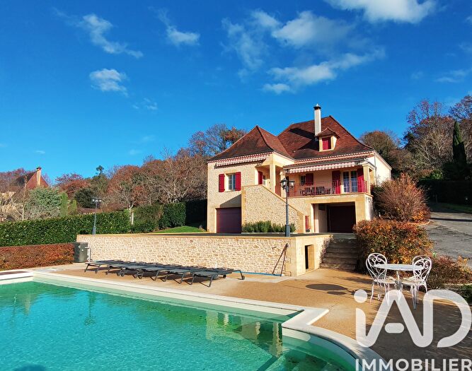 Maison à vendre - Domme - 7 pièces - 5 chambres