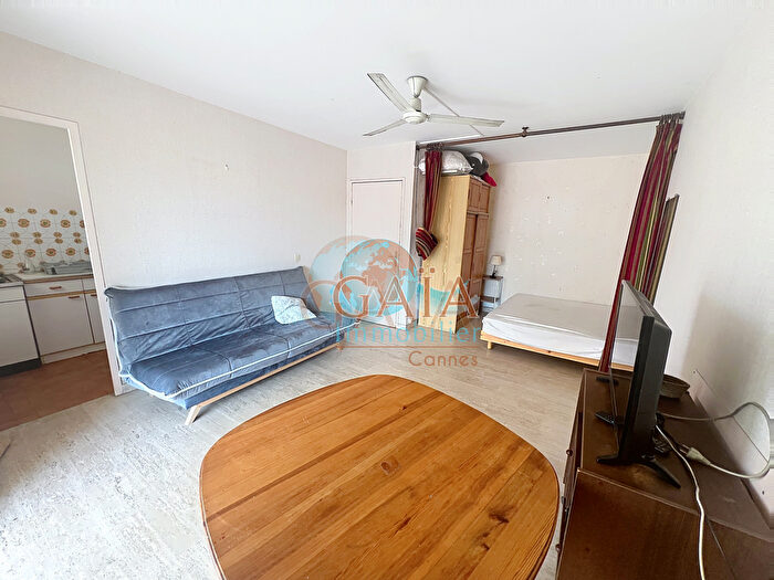 Cannes, Petit Juas : Appartement 1 pièce à vendre
