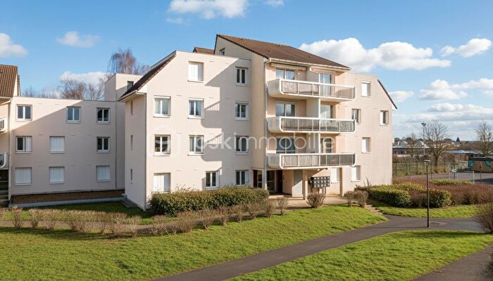 Appartement à vendre - Savigny-le-Temple, Plessis la Forêt - 4 pièces - 2 chambres