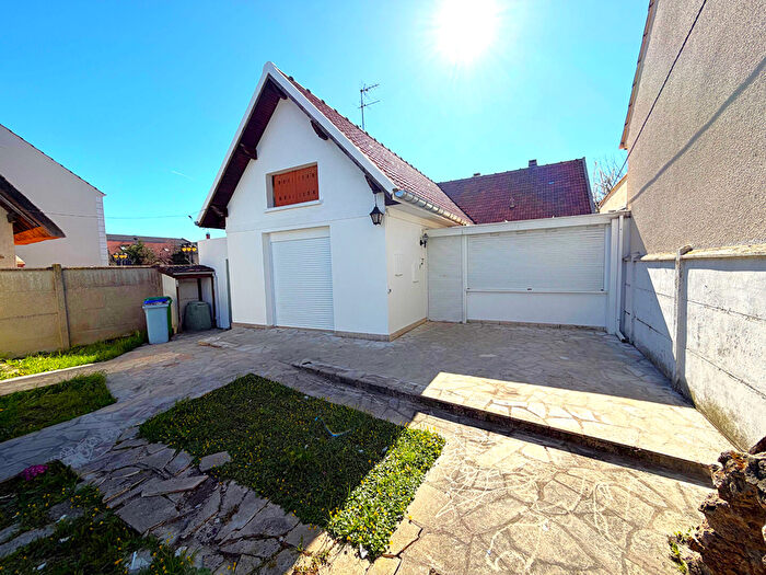 Tremblay-en-France, Le Bois Saint-Denis : Maison 4 pièces à vendre