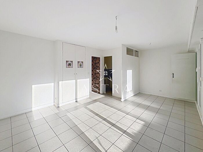 Appartement à vendre - Meudon, Meudon la Forêt - 1 pièce