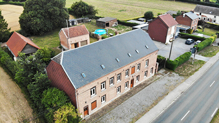 Maison à vendre - Landrecies - 14 pièces - 9 chambres