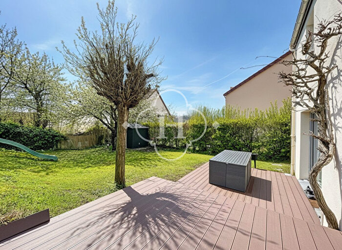 Maison à vendre - Mareil-sur-Mauldre - 4 pièces - 3 chambres