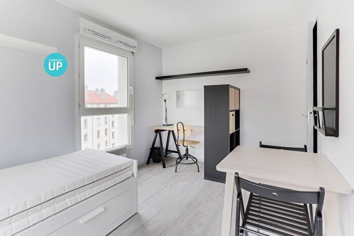 Appartement à louer - Charpennes-Tonkin, Villeurbanne - 1 pièce
