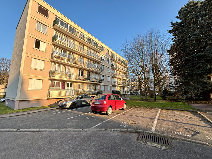 Appartement à vendre - Le Plessis-Trévise, Val Roger - 3 pièces - 2 chambres