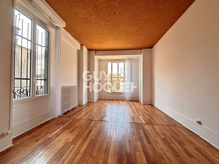 Appartement à vendre - Saint-Ouen, Centre-ville - 3 pièces - 1 chambre