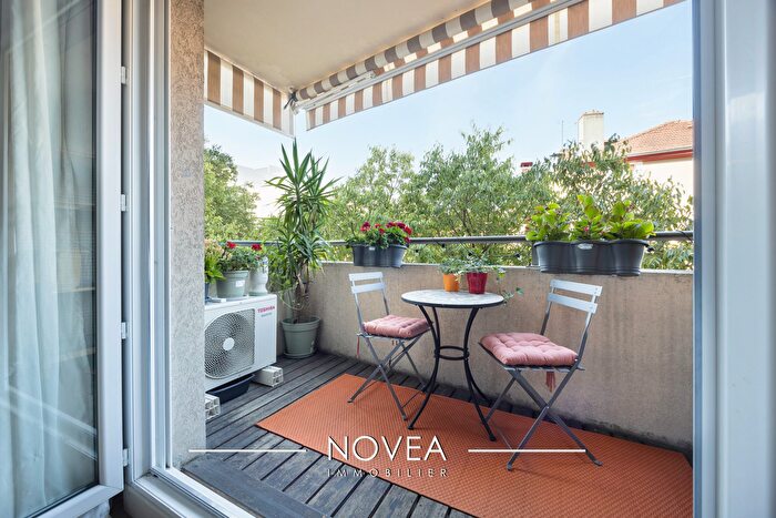 Appartement 3 pièces à vendre à Villeurbanne, Ferrandière, Maisons Neuves
