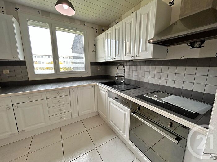 Appartement 3 pièces à louer - Évreux, La Madeleine, Pablo Néruda