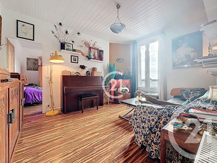 Appartement à vendre - Montreuil, Solidarité, Carnot - 2 pièces - 1 chambre