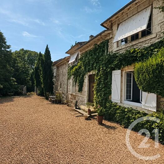 Maison à vendre - Tavers - 11 pièces - 5 chambres