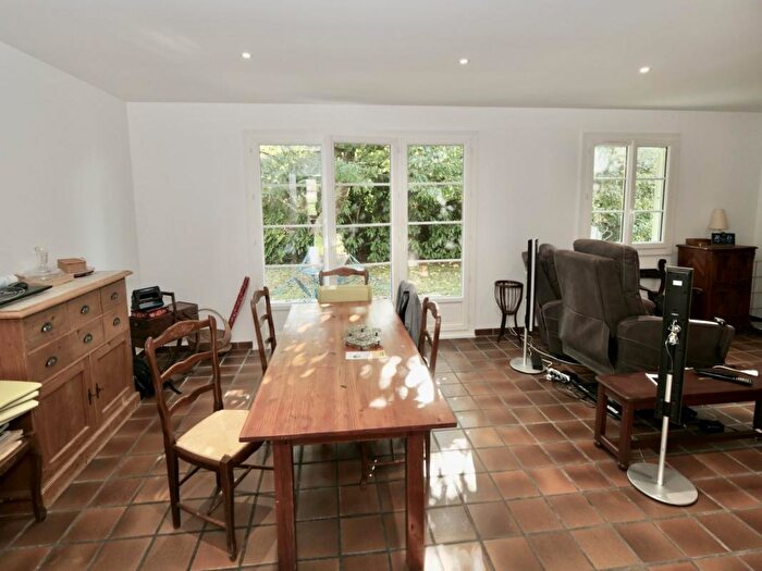 Maison à vendre - Le Châtelet-en-Brie - 5 pièces - 2 chambres