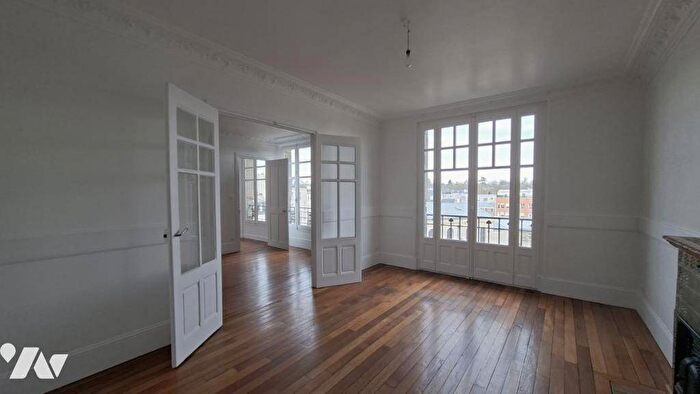 Appartement à louer - Versailles - 3 pièces - 2 chambres