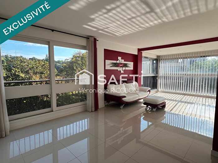 Appartement 4 pièces à Le Chesnay, Saint-Germain, Nouvelle France, à vendre