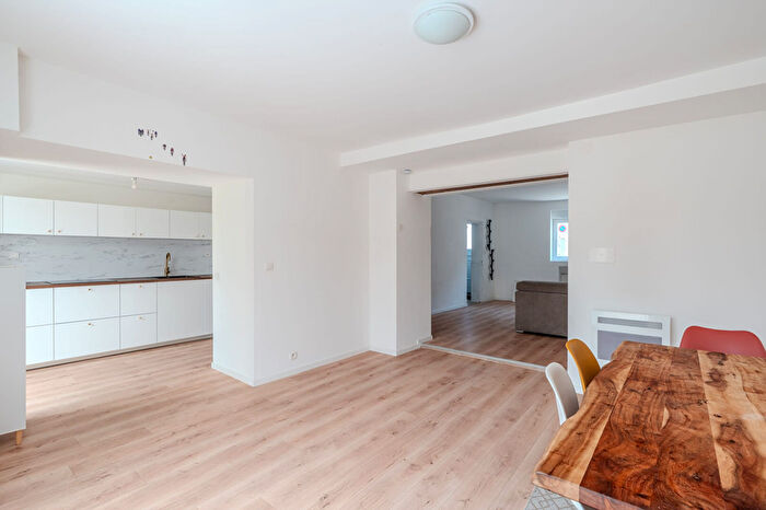 Maison 9 pièces à Angers, Madeleine, Saint-Léonard, Justices, à vendre