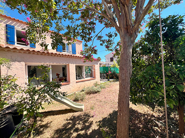 Maison à vendre - Le Pradet - 5 pièces - 3 chambres