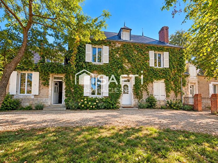 Saint-Christophe-en-Boucherie - Maison 5 pièces à vendre