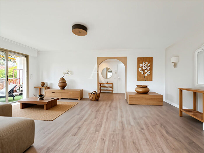 Appartement 3 pièces à vendre à Le Cannet, Moulières, Notre-Dame des Anges