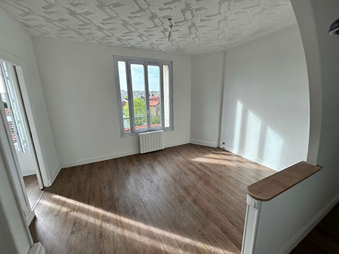 Appartement 2 pièces à louer à Clamart, Gare