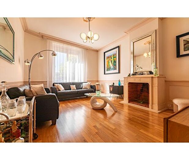 Maison à vendre - Albi, Centre-ville - 8 pièces - 4 chambres