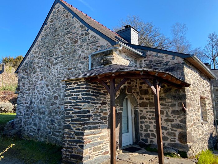 Maison à vendre - Saint-Rivoal - 4 pièces - 2 chambres