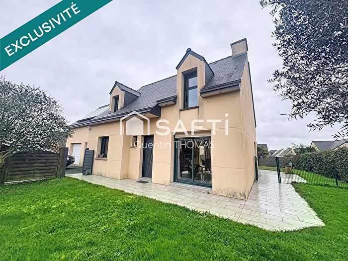 Maison à vendre - Irodouër - 6 pièces - 4 chambres