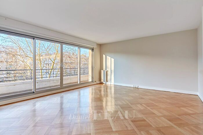 Appartement à louer - Paris e , Auteuil-Nord, Jasmin, Mirabeau - 4 pièces - 3 chambres