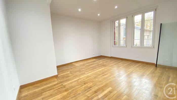 Appartement 3 pièces à Neauphle-le-Château, à louer