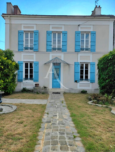 Villenoy - Maison 7 pièces à vendre