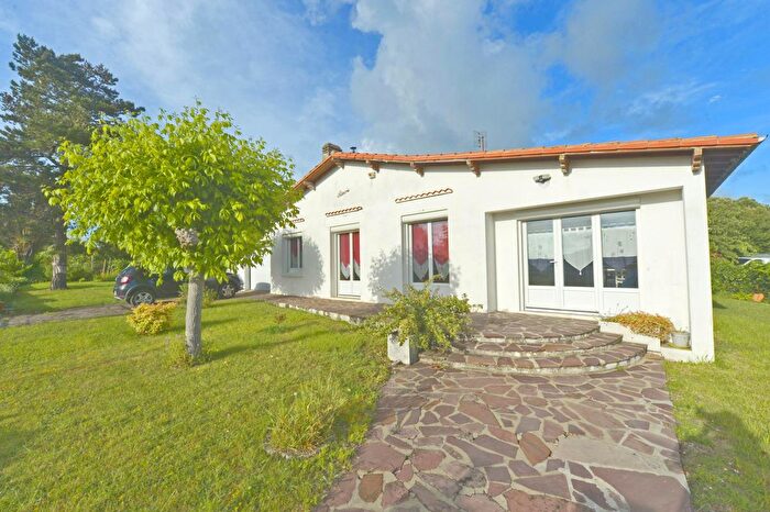 Maison 4 pièces à vendre à Semussac