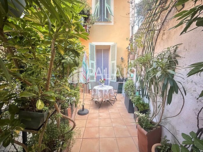 Appartement 2 pièces à vendre à Nice, Vieux Nice