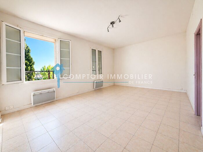 Appartement à vendre - Vergèze - 3 pièces - 2 chambres