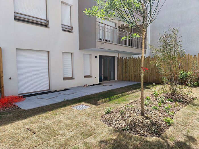 Le Fresnay-Vieux Pays, Sartrouville : Appartement 2 pièces à louer
