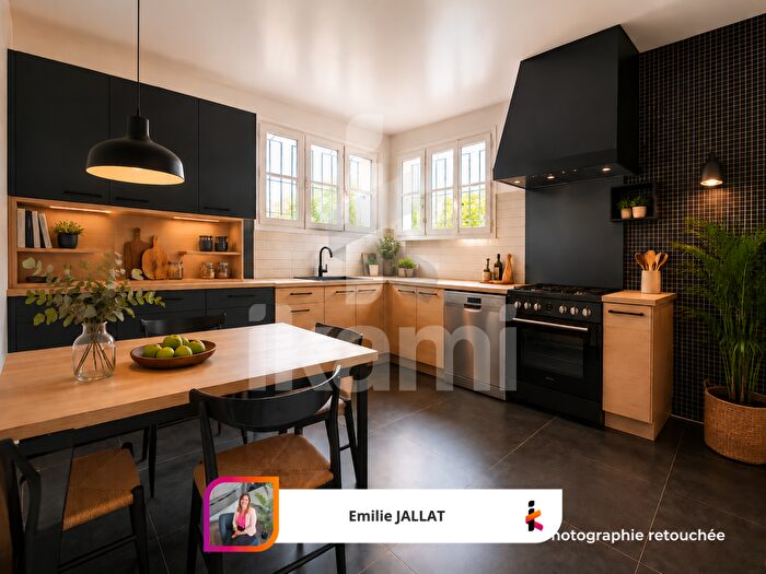 Maison 6 pièces à Froges, à vendre