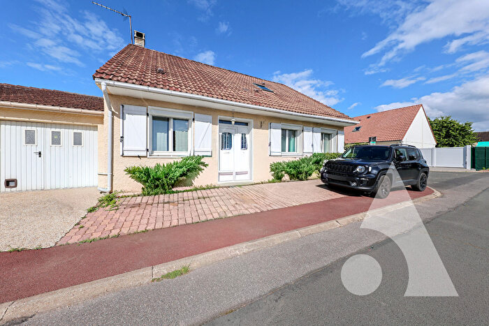 Saint-Pierre-du-Perray - Maison 6 pièces à vendre