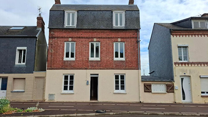 La Rivière-Saint-Sauveur : Maison 4 pièces à vendre