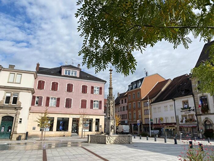 Est, Altkirch : Appartement 3 pièces à louer