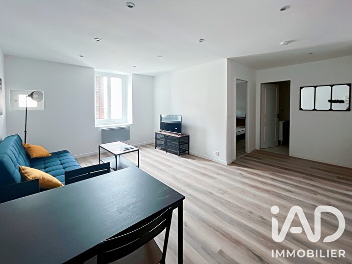 Bagnols-sur-Cèze, Bourgneuf : Appartement 2 pièces à louer